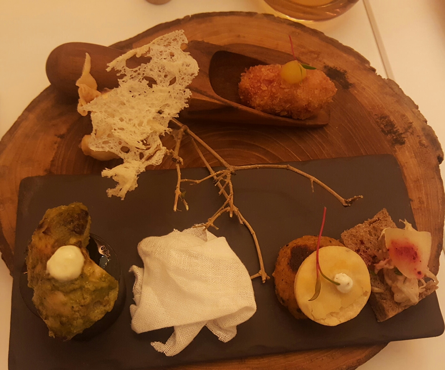 delWine Panel Tasting: Going Czech with Wines